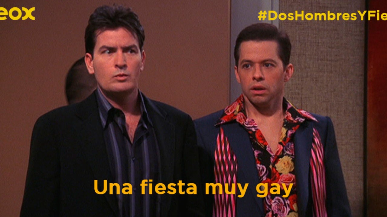 Charlie y Alan acuden a una fiesta como pareja