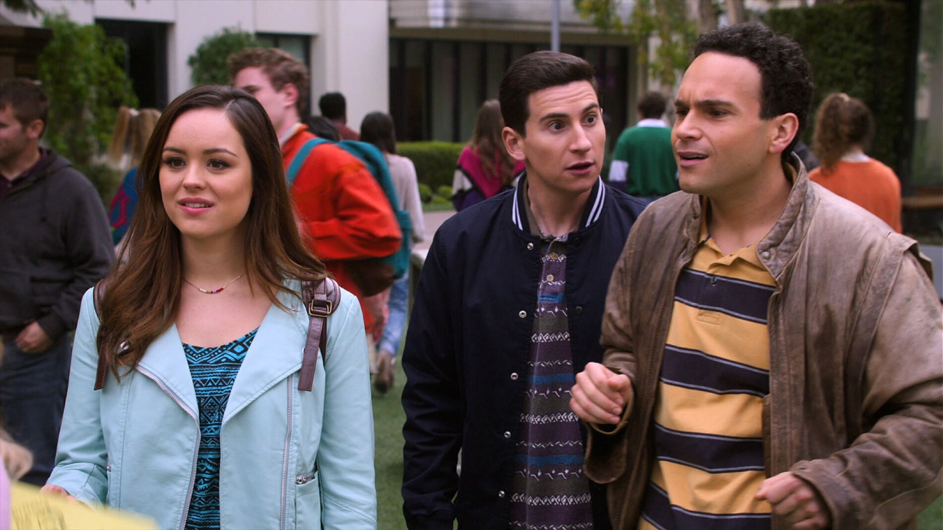 VIDEO - LOS GOLBERG: Erica y Barry pelean por un puesto en un grupo ...